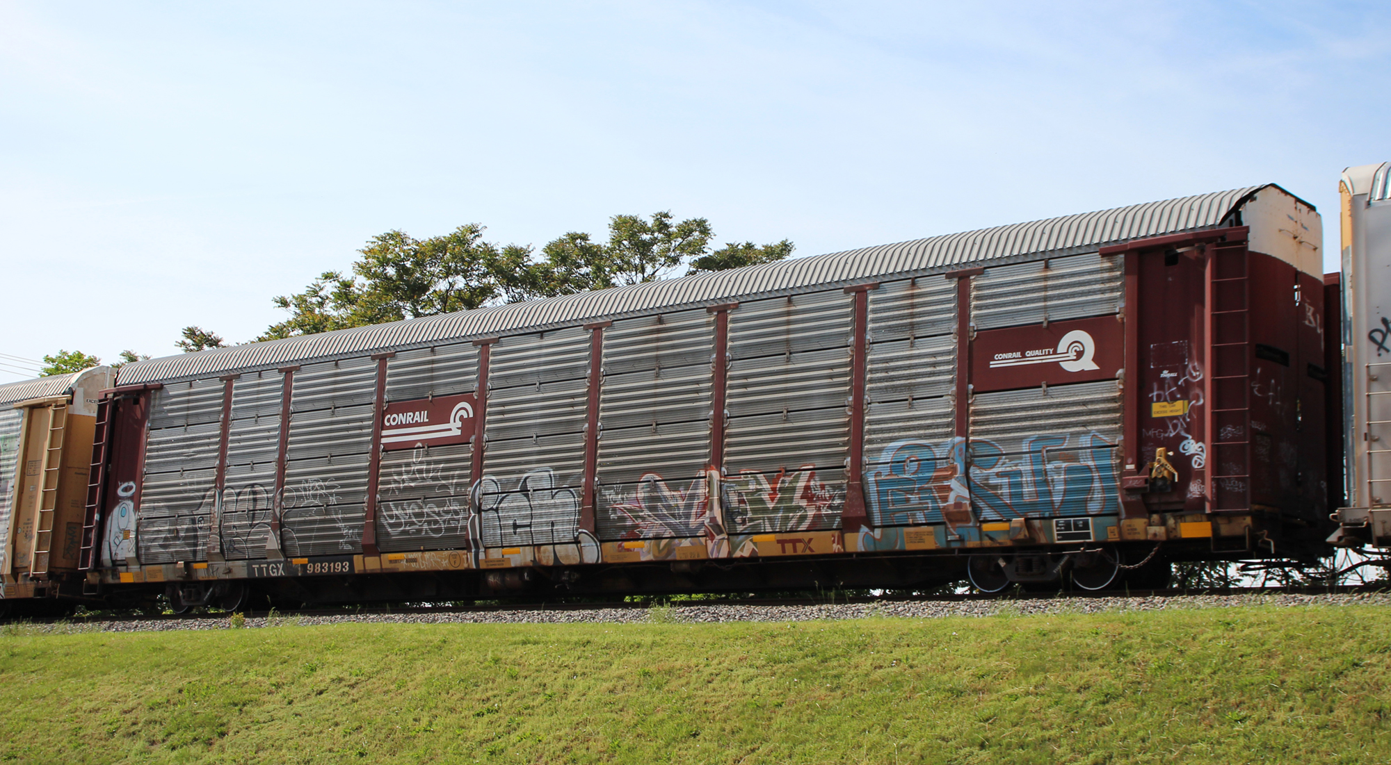 TTGX 983193-Rack class ML2L | Conrail Photo Archive